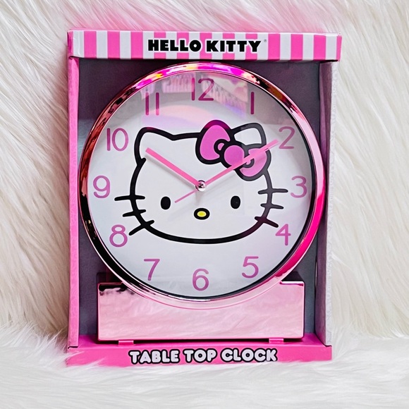 Hello Kitty | Accessories | Hello Kitty Tabletop Clock | Poshmark